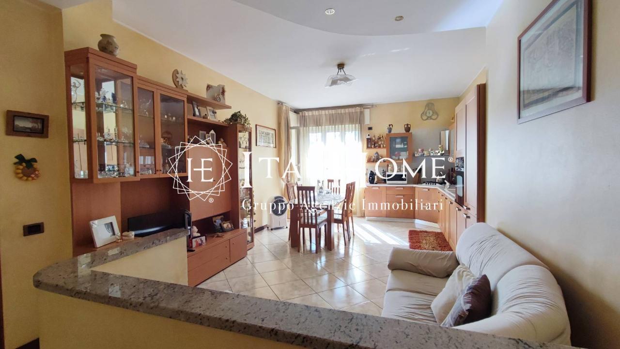 Appartamento in vendita a Olginate