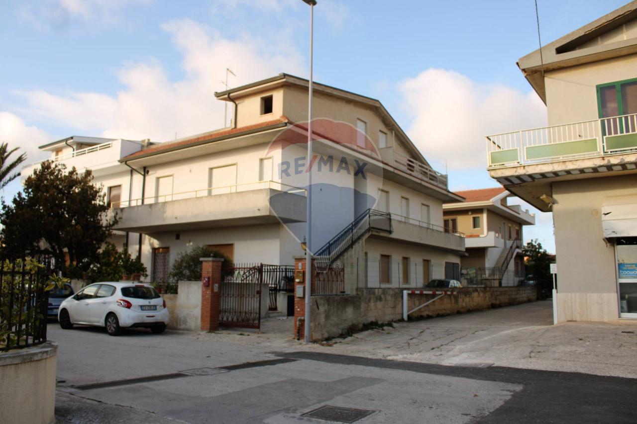 Casa indipendente in vendita a Modica