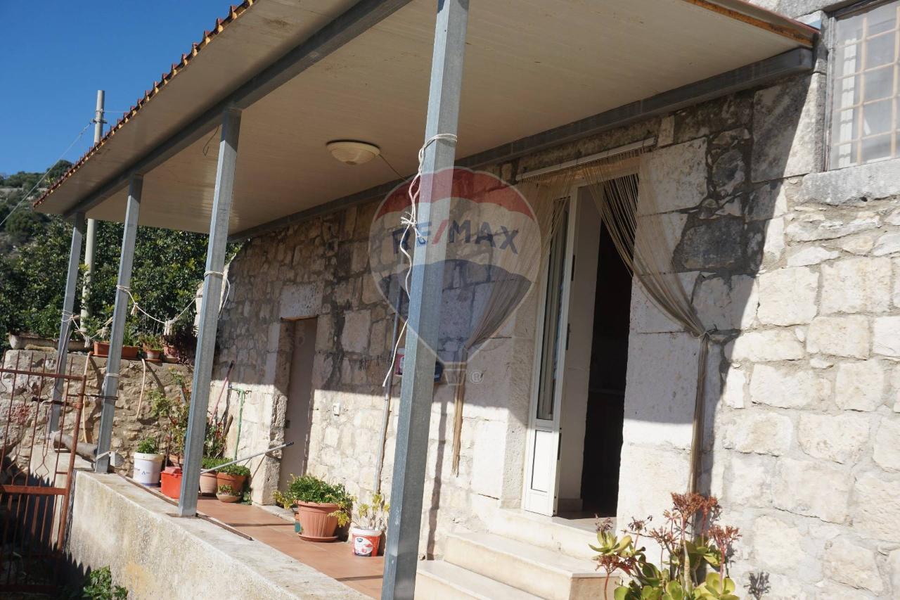 Rustico in vendita a Ragusa