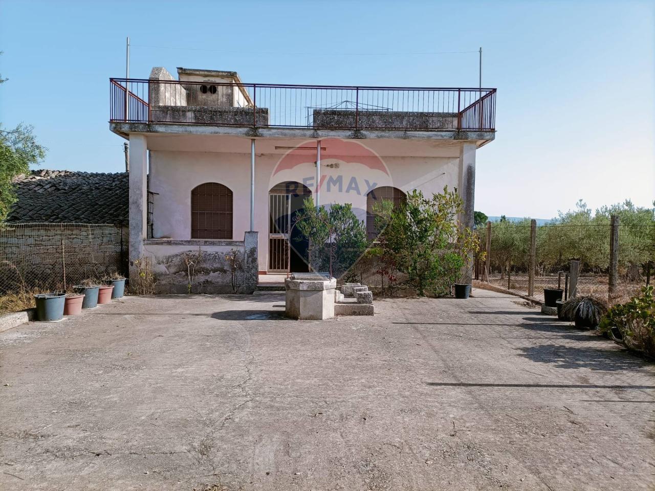 Villa in vendita a Chiaramonte Gulfi