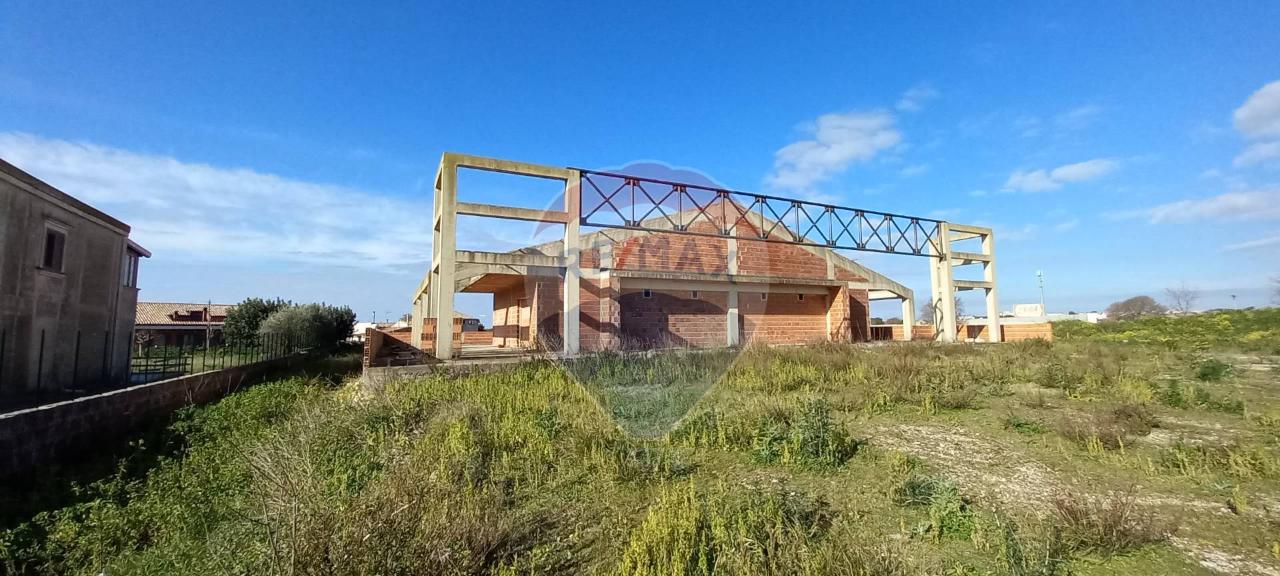 Negozio in vendita a Modica