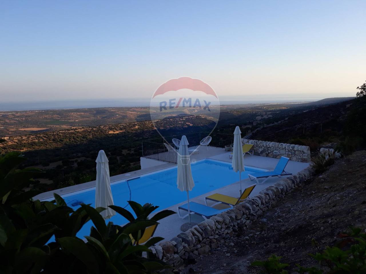 Villa in vendita a Ragusa