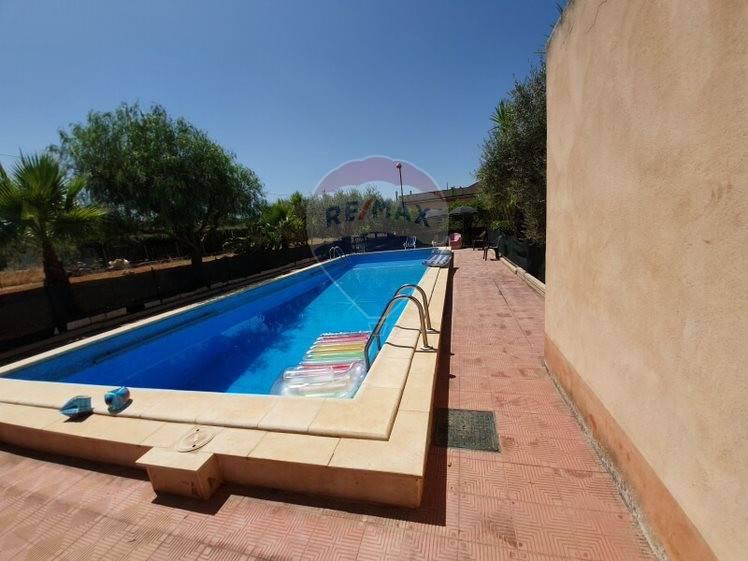 Villa in vendita a Chiaramonte Gulfi