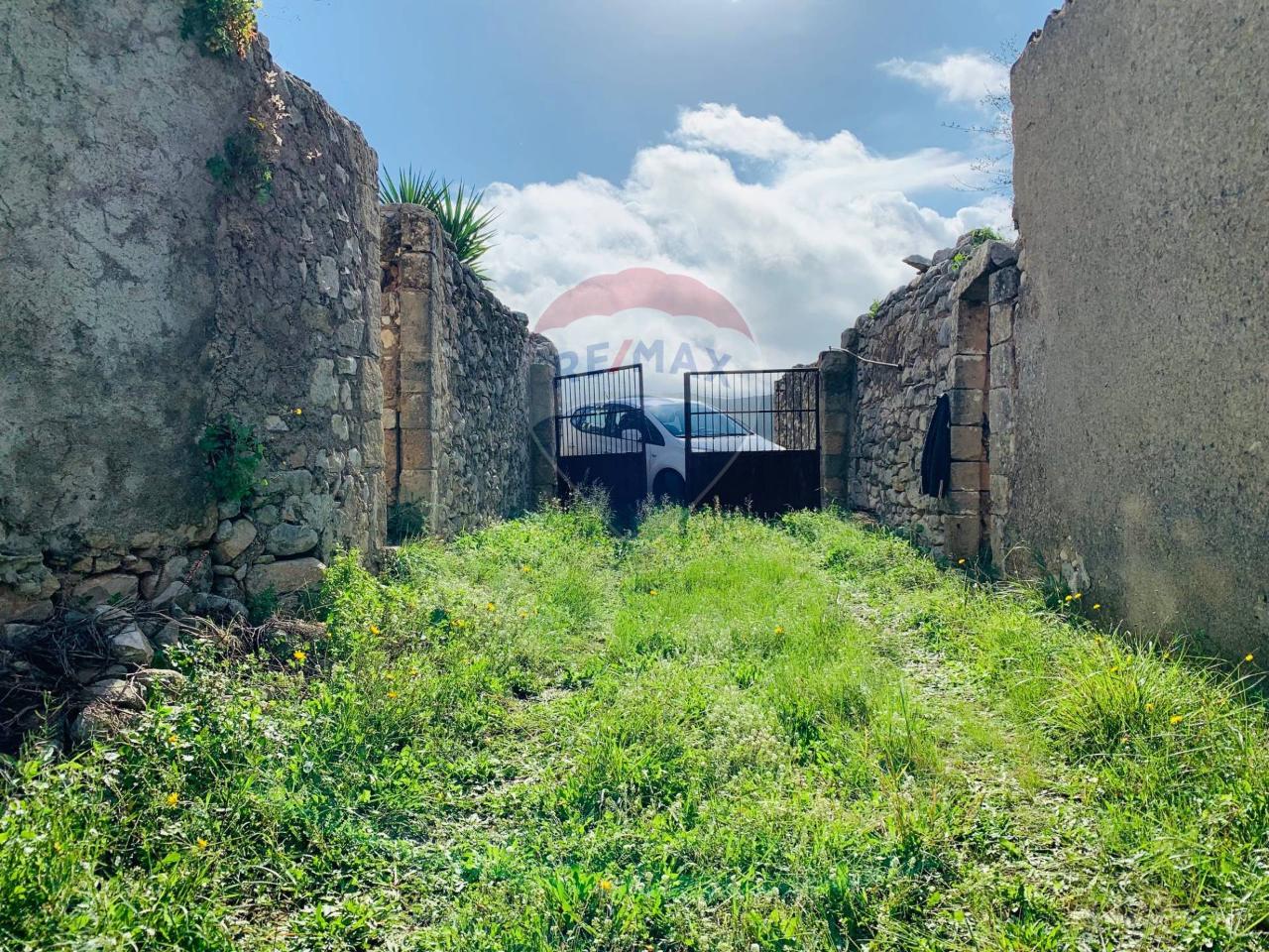 Rustico in vendita a Chiaramonte Gulfi