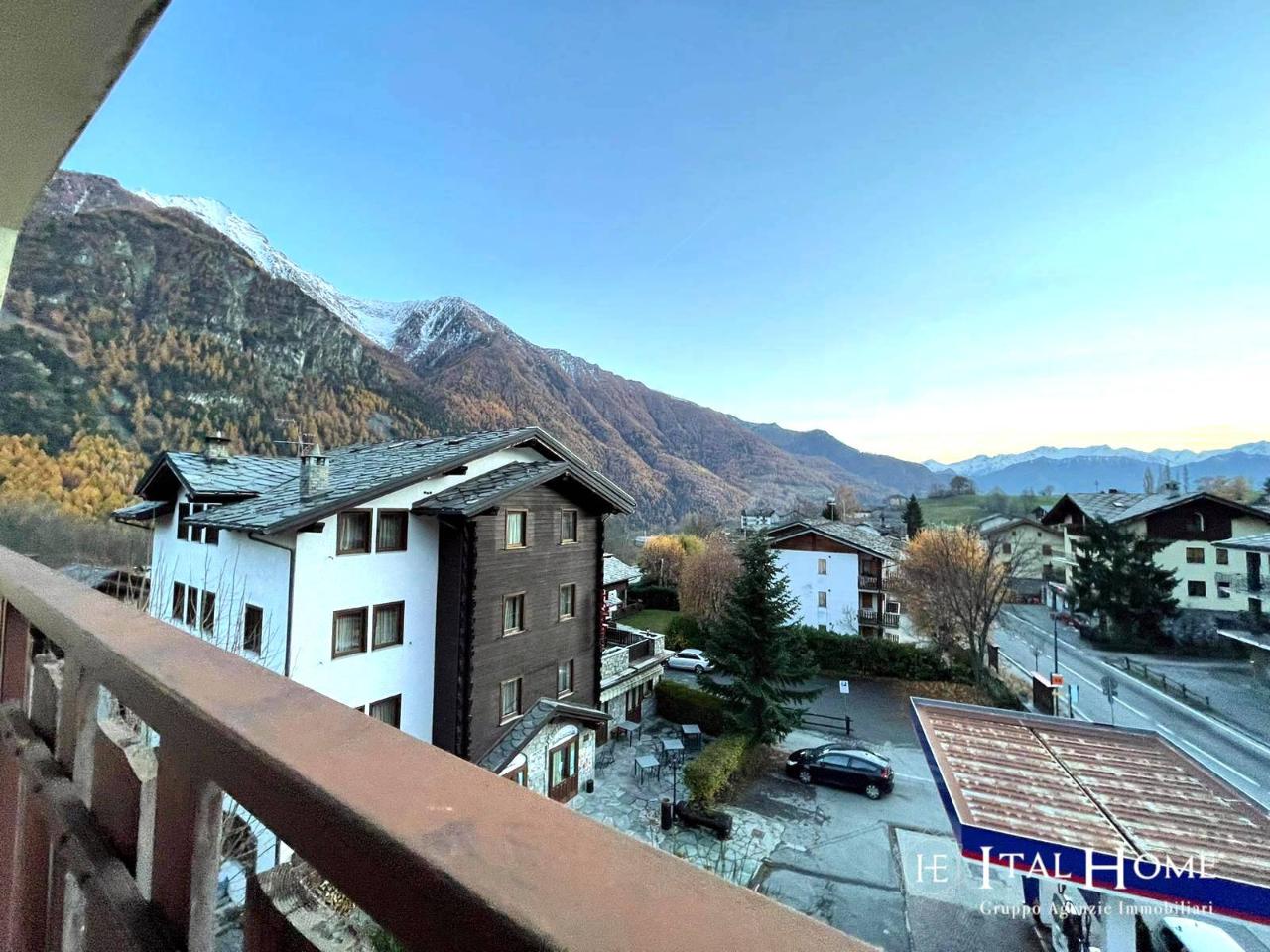 Attico in vendita a Challand Saint Anselme