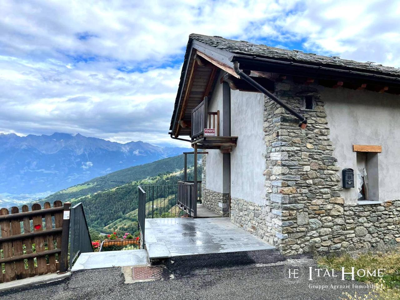 Appartamento in vendita a Allein