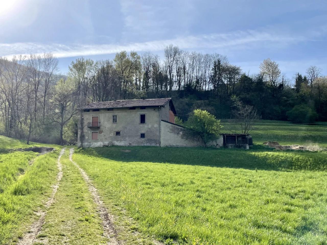 Cascina in vendita a Villongo