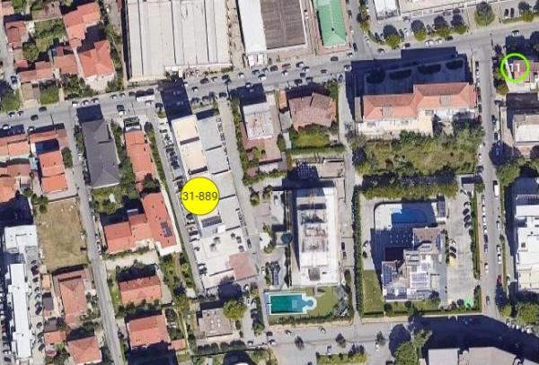 Autorimessa in vendita a Rende