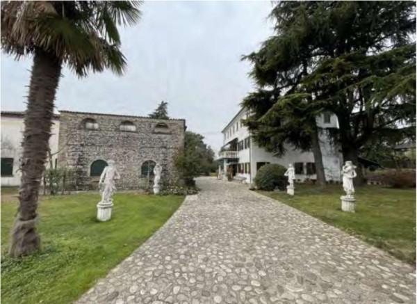 Terreno edificabile residenziale in vendita a Giavera Del Montello