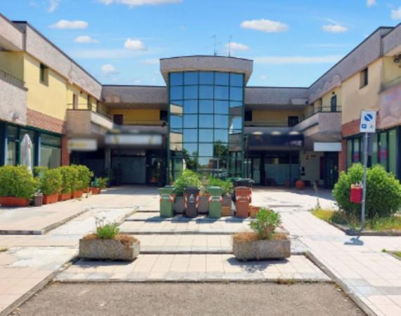 Negozio in vendita a Soliera