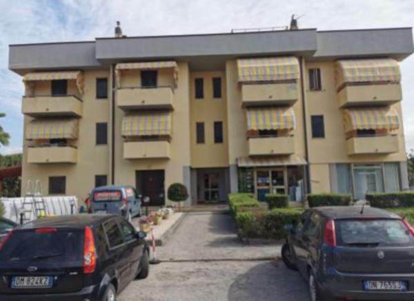 Negozio in vendita a Perugia