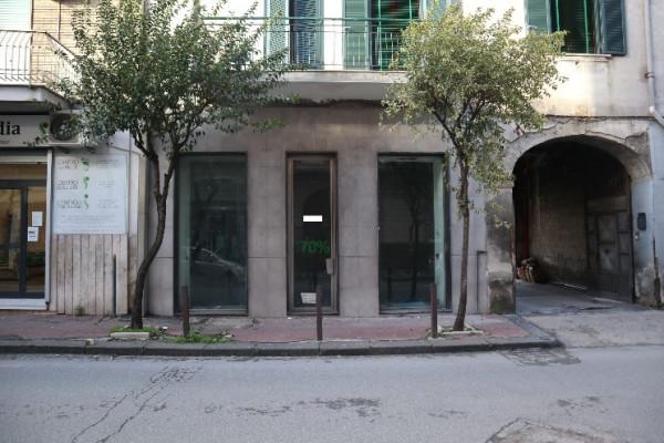 Negozio in vendita a Afragola