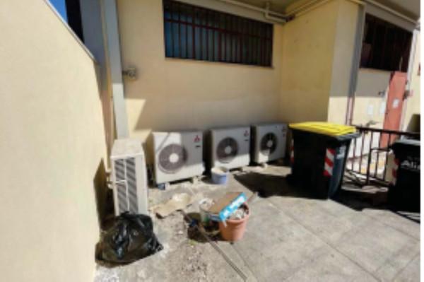 Negozio in vendita a Prato