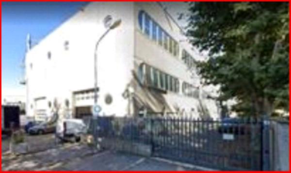 Capannone in vendita a Legnano