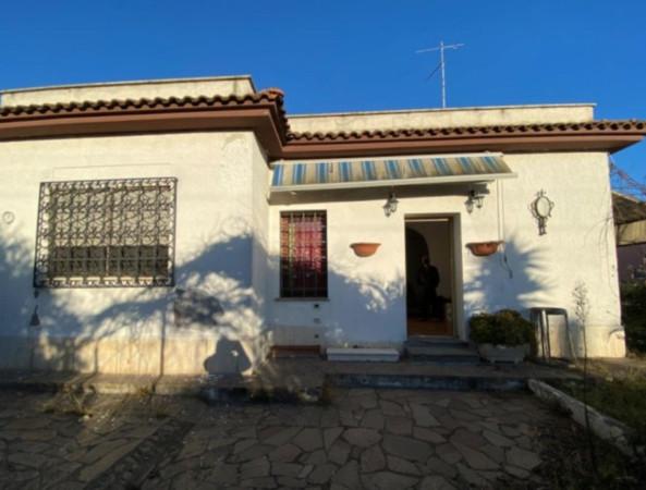 Villa bifamiliare in vendita a Ardea