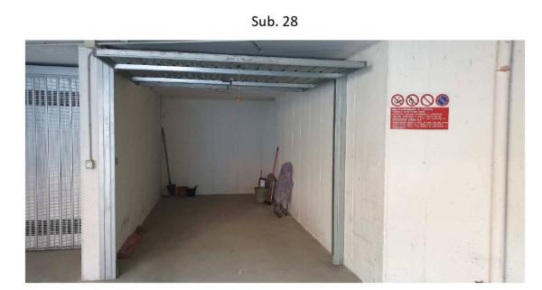 Garage - Posto auto in vendita a Introbio