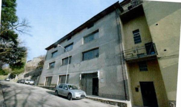 Magazzino in vendita a Cinigiano