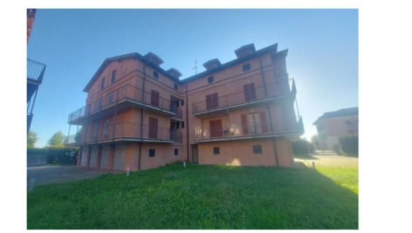 Appartamento in vendita a Vernate