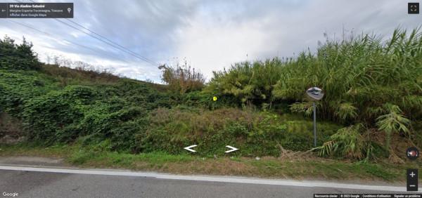 Terreno edificabile residenziale in vendita a Massa E Cozzile