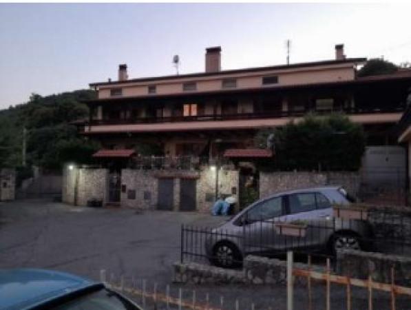 Appartamento in vendita a Cerisano