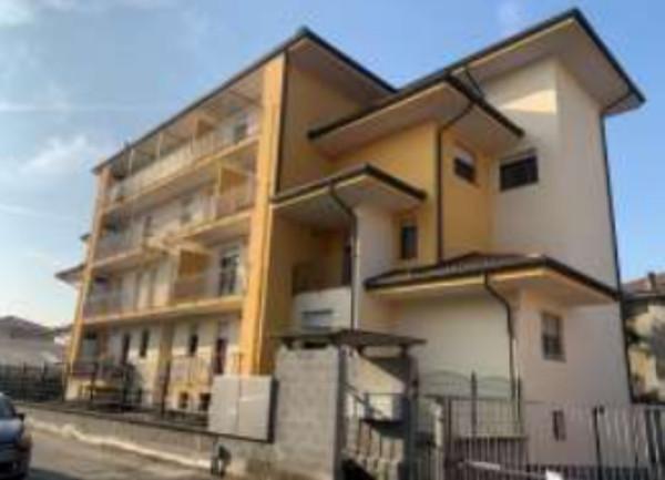 Appartamento in vendita a Trecate