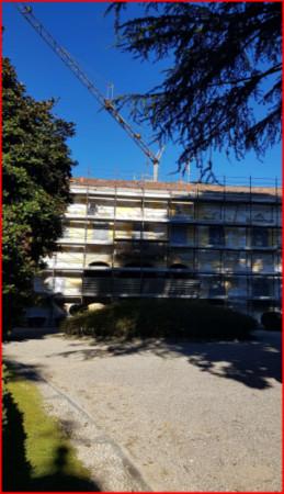 Appartamento in vendita a Carate Brianza