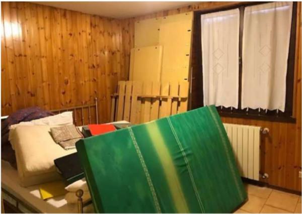 Appartamento in vendita a Parre