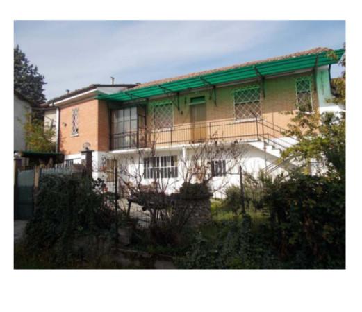 Appartamento in vendita a Mombaruzzo