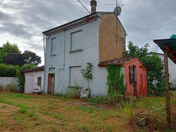 Appartamento in vendita a Sustinente