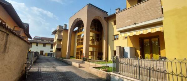 Appartamento in vendita a Calcinate