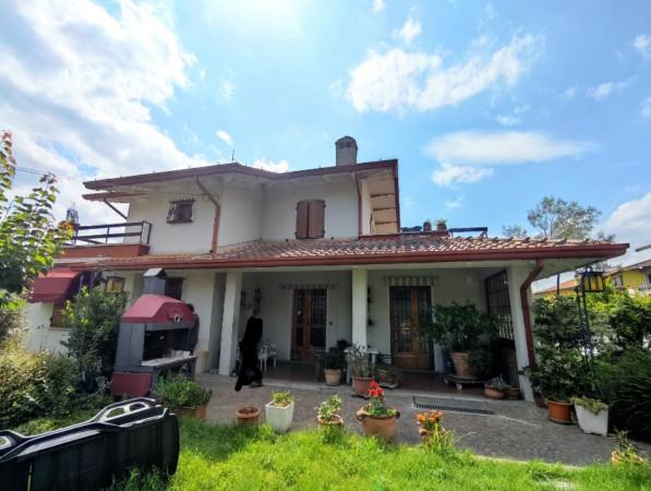 Appartamento in villa in vendita a Montescudo-Monte Colombo