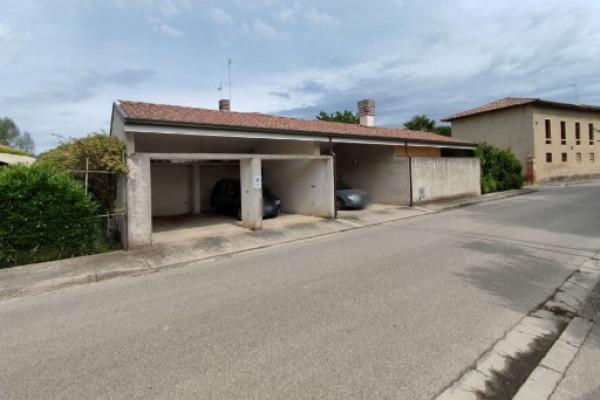 Villa in vendita a Rivignano Teor