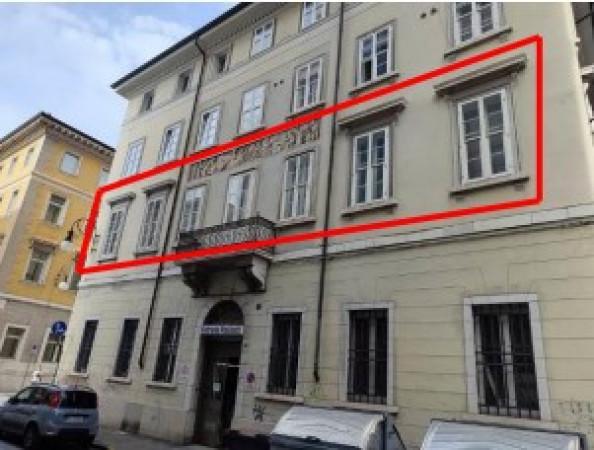 Appartamento in vendita a Trieste