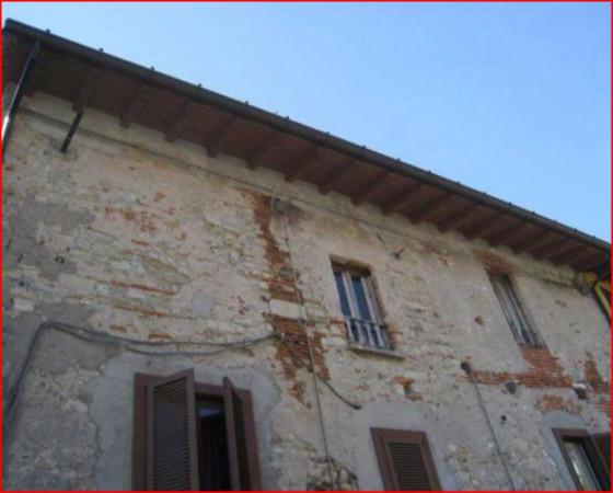 Appartamento in vendita a Gavirate