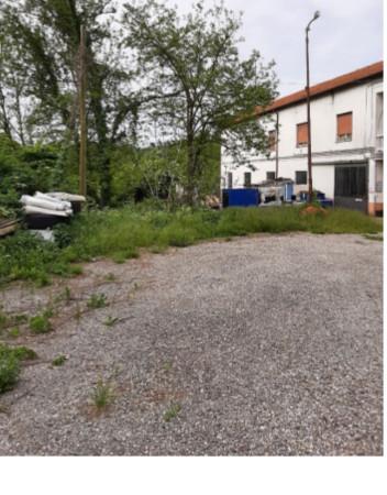 Terreno edificabile residenziale in vendita a Badia Polesine