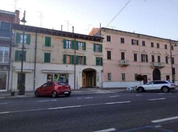 Appartamento in vendita a Villafranca Di Verona