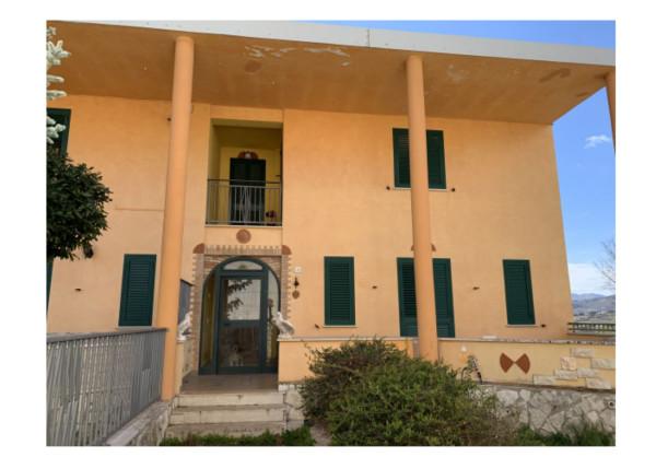 Appartamento in villa in vendita a Collarmele