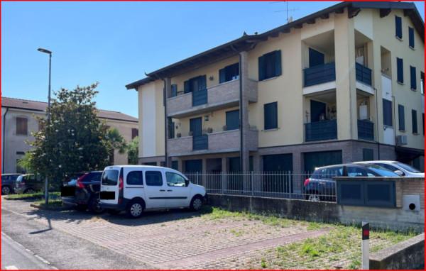 Appartamento in vendita a Quattro Castella