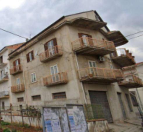 Garage - Posto auto in vendita a Cassano Allo Ionio