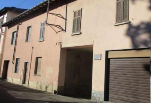 Appartamento in vendita a Vertemate Con Minoprio