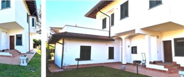 Villa bifamiliare in vendita a Lentate Sul Seveso