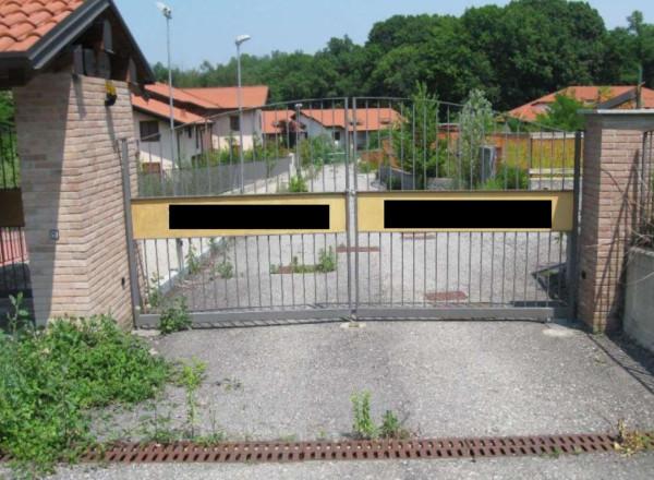 Appartamento in vendita a Bizzarone