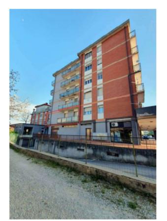 Appartamento in vendita a Pergola