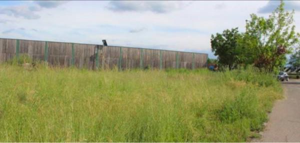 Terreno edificabile commerciale in vendita a Sant'Ilario D'Enza