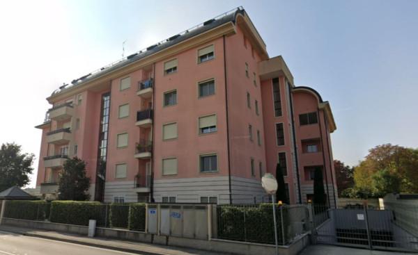 Garage - Posto auto in vendita a Brugherio