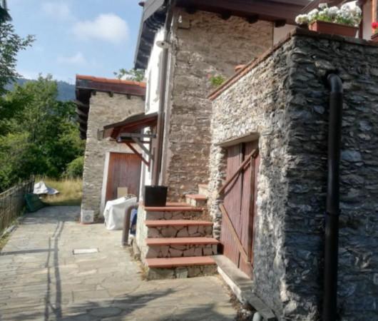 Appartamento in vendita a Lumarzo