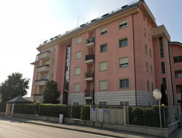 Garage - Posto auto in vendita a Brugherio