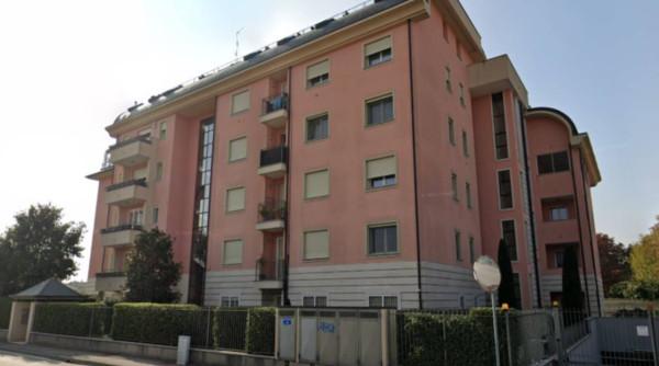 Garage - Posto auto in vendita a Brugherio