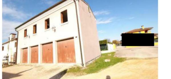 Appartamento in vendita a Gavello
