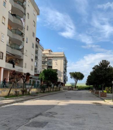 Appartamento in vendita a Melito Di Napoli
